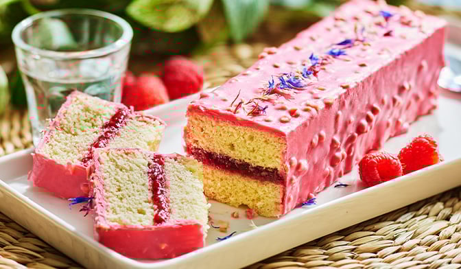 Cake vanille framboise façon rocher surgelés Picard